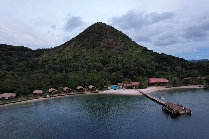 5D4N Luxury Resort & Island Hopping with Seaplane Transfer - The Deal: What’s Included and What’s Not