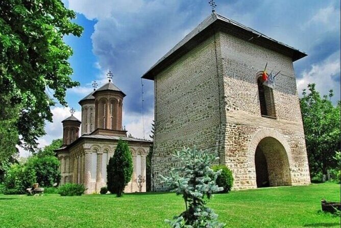 5h Abandoned Fort, Dracula's Grave and Mogooaia Palace, Private - Key Points