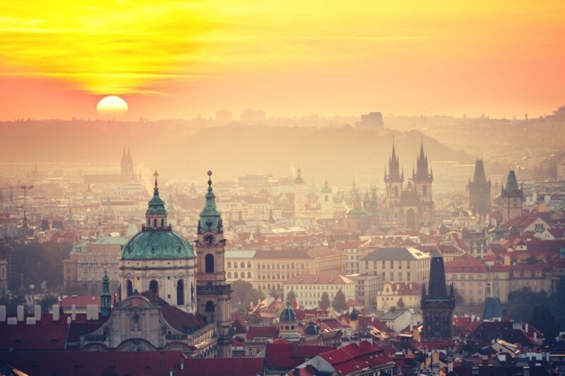 5h Prague City Highlights Tour, Local Lunch & Snack Incl. - Experience Overview: What Will You Encounter?