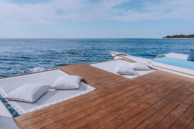 5H Snorkeling & Sunset Cruise on Utopia Catamaran - FAQs