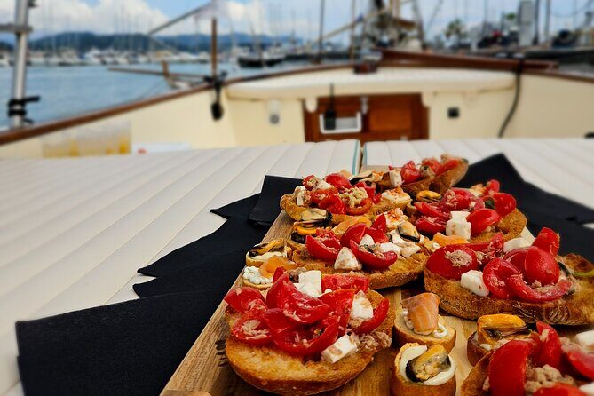 5Terre Private Boat Tour - FAQs