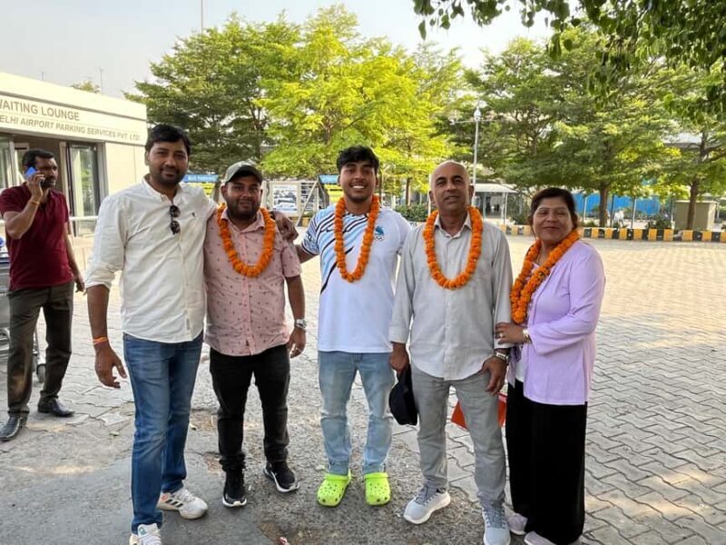 6 Day Golden Triangle Tour with Varanasi from Delhi - Day 3: Jaipur’s Forts, Fatehpur Sikri, and Agra