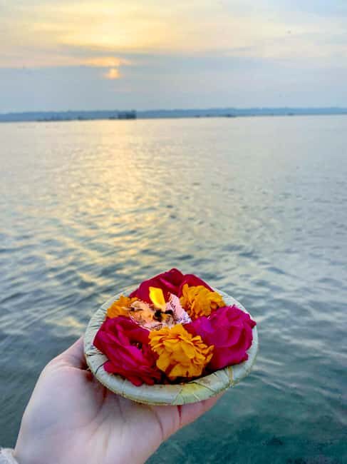 6-Day Golden Triangle Tour with Varanasi from Delhi - Overview of the Tour Experience