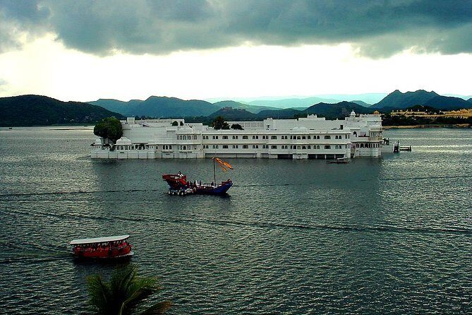 6 Day Golden Triangle with Udaipur-Delhi Agra Jaipur Udaipur Tour - Final Thoughts