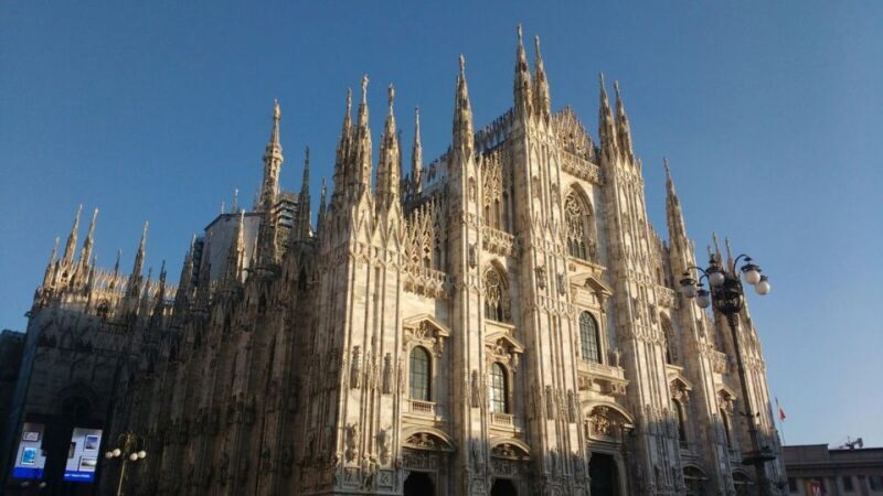 6-Day North Lakes: Milan & Bernina Express Experience - Day 5: Verona and Franciacorta Wine Region
