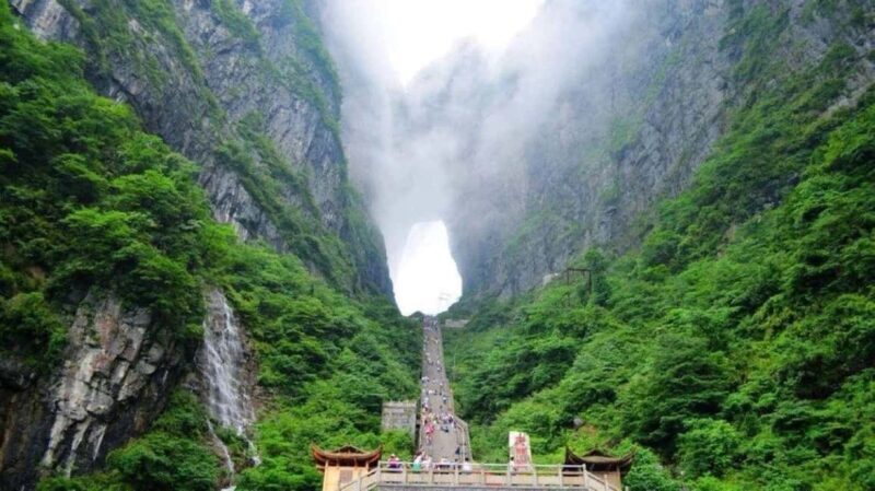 6-Day Private Tour: Guilin Terraces, Fenghuang & Zhangjiajie - Zhangjiajie’s UNESCO-Listed National Forest Park and the Avatar Peaks