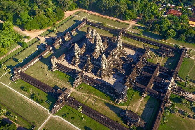6-day Siem Reap with Angkor Complex & Floating village - Discovering Siem Reap: An Entrance to Khmer Heritage
