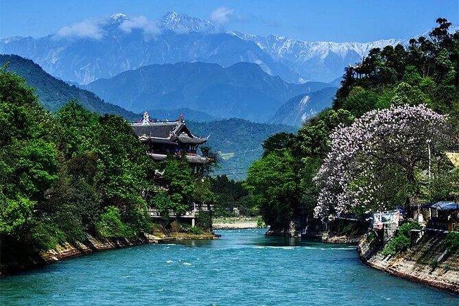 6 Days Chengdu Cultural and Night Scene Tour - Key Points