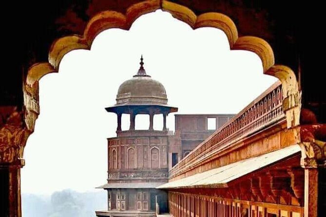 6 Days Golden Triangle Tour with Udaipur(Delhi Agra Jaipur Udaipur Tour) - Day 1: Welcome to Delhi—History and Politics