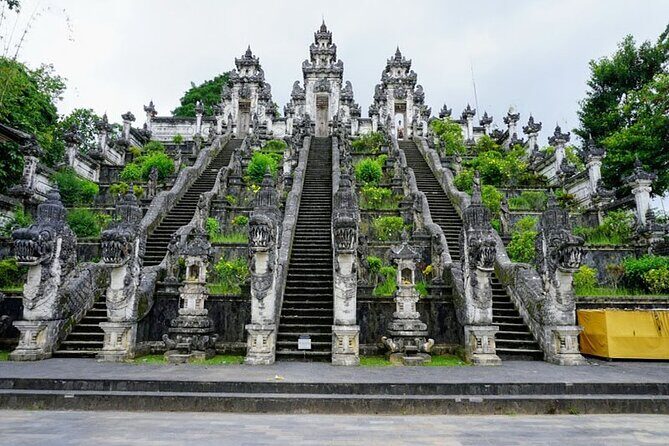 6 Days Package Tour Visit Various very Beautiful Tourist In Bali - Key Points