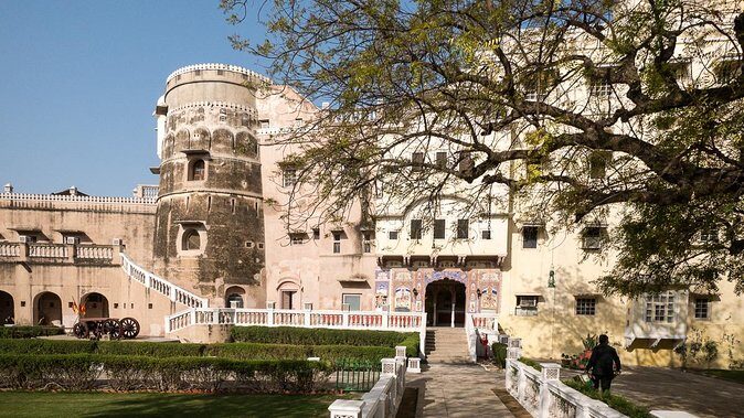 6 Days Private Golden Triangle Tour with Mandawa - Day 2: Touching the Heart of India in Agra