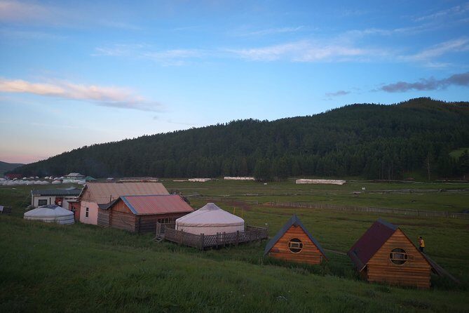 6 Days Tour: Central Mongolia - Exploring Mongolia’s Waterfalls and Hot Springs