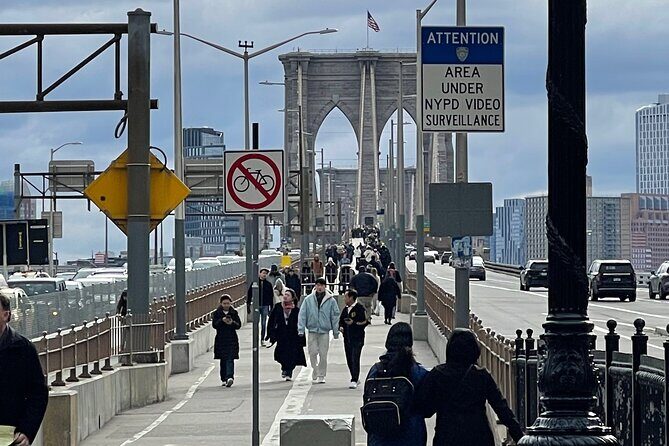 6 hour Bus tour and 1 hour Boat Ride by the Statue of Liberty - Key Points
