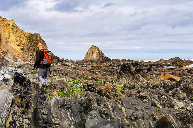 6-hour hiking in the Asturian Western Coast - The Highlights: Cliffs, Beaches, and a Lighthouse