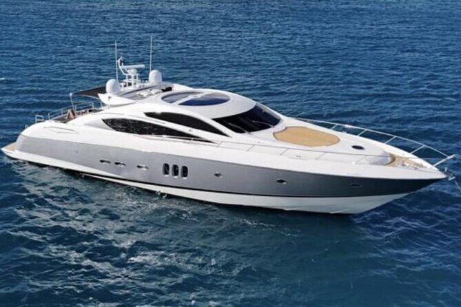 6 Hour Private 82' Luxury Mega Yacht Rental in Fajardo - A Closer Look at the Yacht Experience in Fajardo