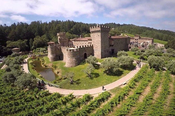 6-hour Private Luxury SUV Wine Tour in Napa Or Sonoma Valley - Analyzing the Value