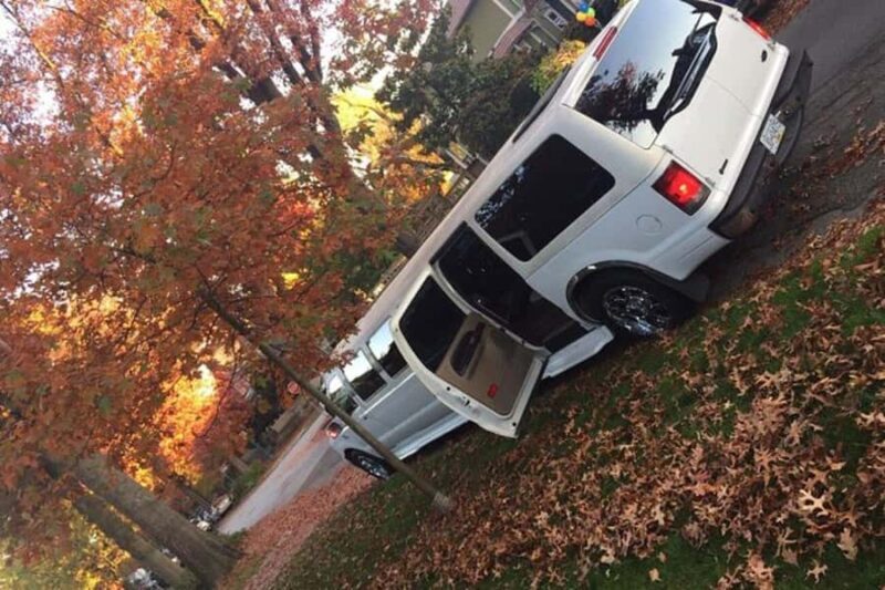 6 hour Private Tour of Vancouver & North Vancouver - Exploring Vancouver and North Vancouver in a Nutshell