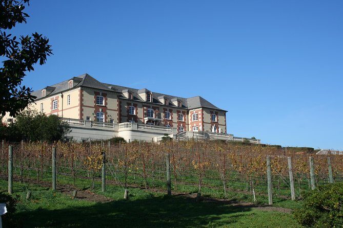 6-Hour Private Wine Country Tour of Napa in Lincoln MKT Limo (up to 8 people) - The Sum Up