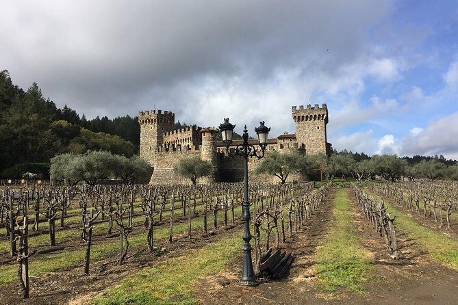 6-Hour Private Wine Country Tour of Napa in Lincoln MKT Limo (up to 8 people) - FAQ Section