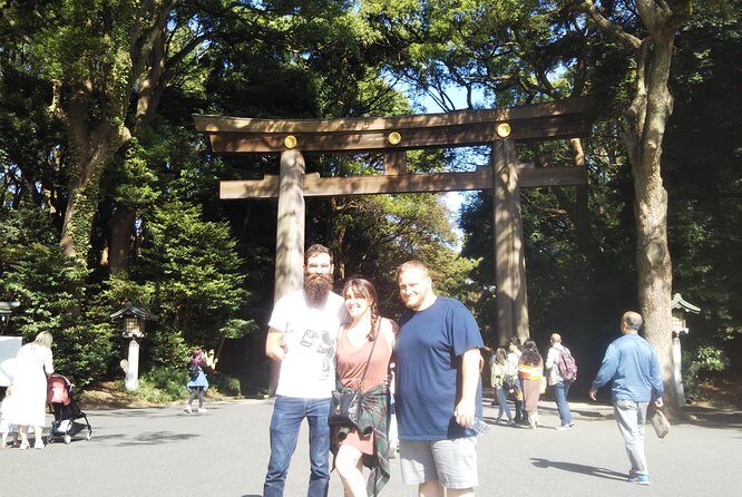 6-hour Tokyo tour with a qualified tour guide using public transport - FAQ