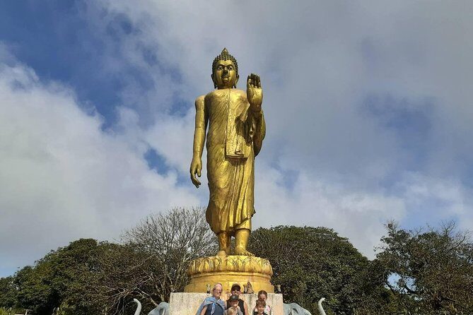 6 Hrs Off Road 4x4 Adventure of Hidden Gems In Koh Samui Hills 5 - 8 Persons - Who Should Consider This Tour?