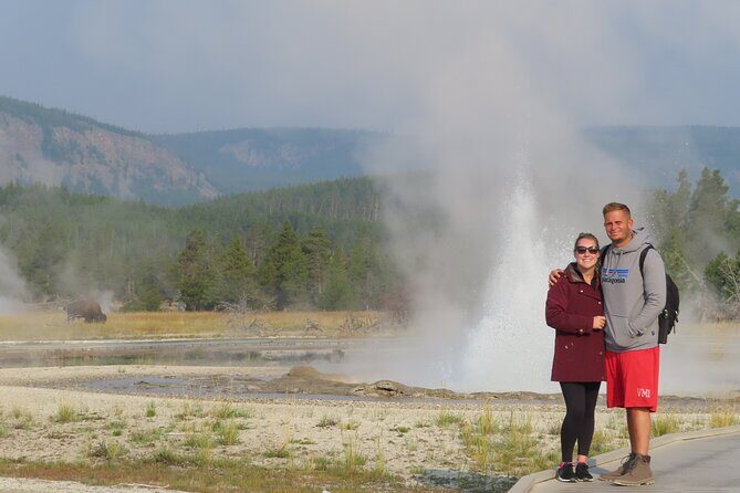 6-Mile Geyser Hiking Tour in Yellowstone with Lunch - What You’ll Love About This Tour
