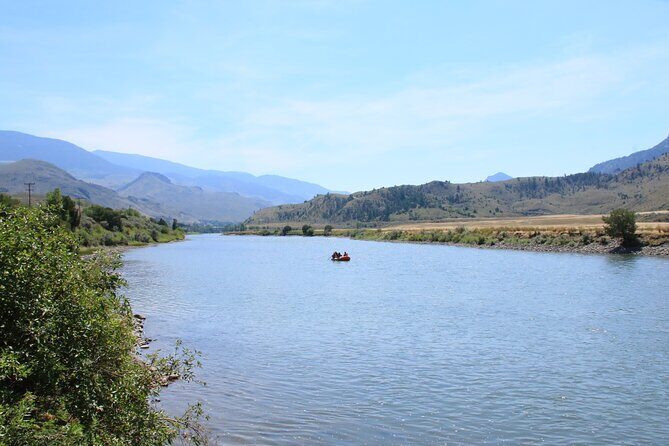 6-mile Western Scenic Raft Float in Yellowstone River - An Overview of the 6-Mile Western Scenic Raft Float