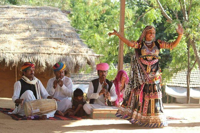 6 Nights 7 Days Golden Triangle Tour Package Discover Taj Mahal - Who Will Love This Tour?