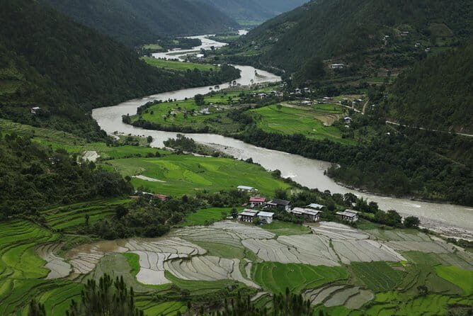 6 Nights Bhutan cultural and hiking tour - What’s Included and What’s Not