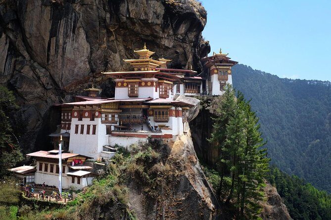 6 Nights Glimpse of Bhutan Tour - Key Points