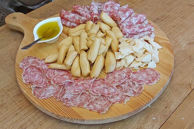 6 Wine Tasting in Valpolicella Classica: the cradle of Amarone - The Setting: Scenic, Authentic, and Cozy
