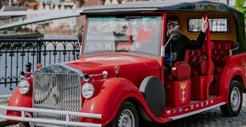 60 min of sightseeing in retro cars, Gdansk - The Sum Up
