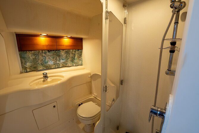 60ft 1 Hour FREE | Miami Yacht Rental | 3 to 6 Hours | 13 People - The Experience in Practice: What Will You Actually Do?