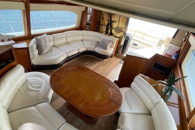 62ft + FREE HOUR Miami Yacht Rental 3-6 Hours up to 13 People - Who Will Love This Yacht Experience?