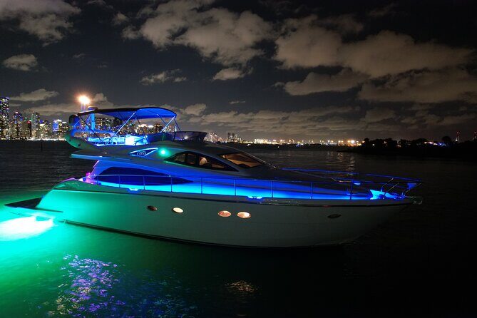 65ft Yacht Charter in Miami - Who Will Love This Yacht?
