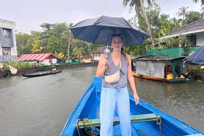 6hrs Alleppey Houseboat Tour-Serene Canals, Local Life & Food. - Key Points