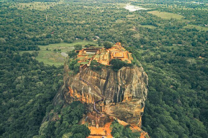 7 Day 6 Night Sri Lanka Culture and Beach Escape - A Deep Dive into the 7-Day Sri Lanka Tour