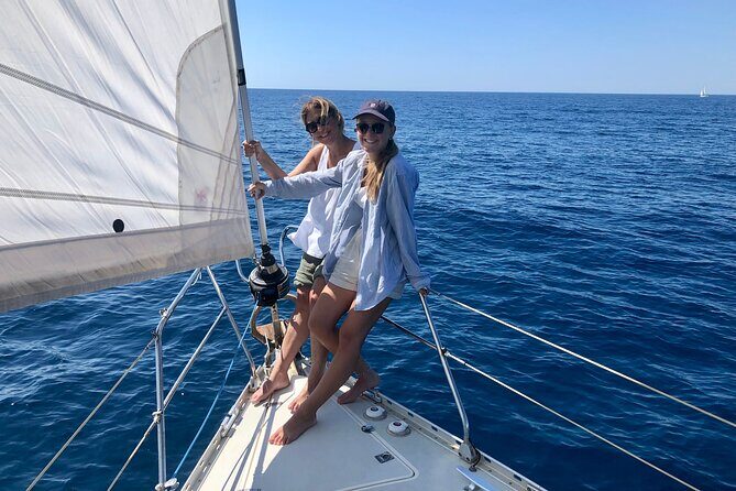 7-day cruise in a 12-meter sailboat - FAQs