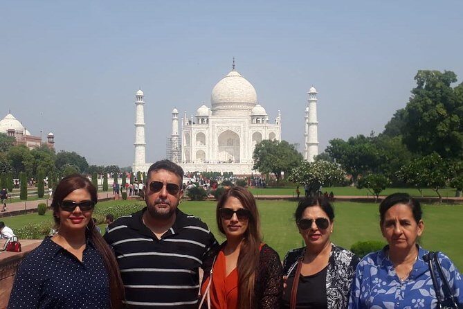 7-day Golden Triangle Tour with Varanasi and Khajuraho visit - Authenticity and Cultural Experiences