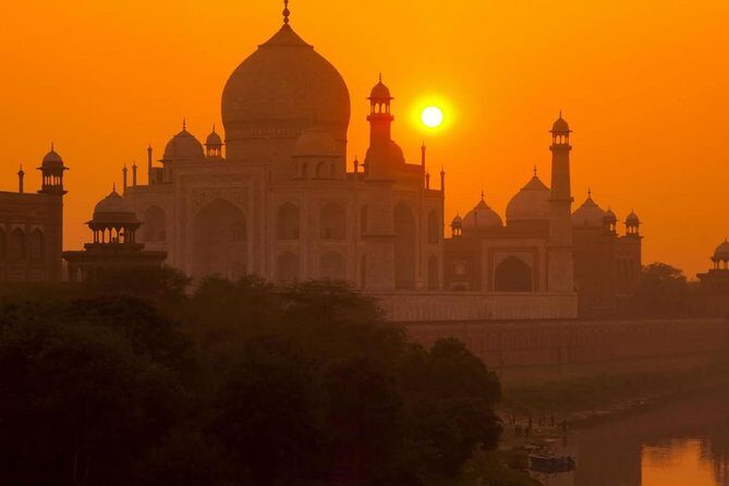 7 Day Golden Triangle with Wildlife - Taj Tigers Leopards Birds - Practical Details & Why They Matter