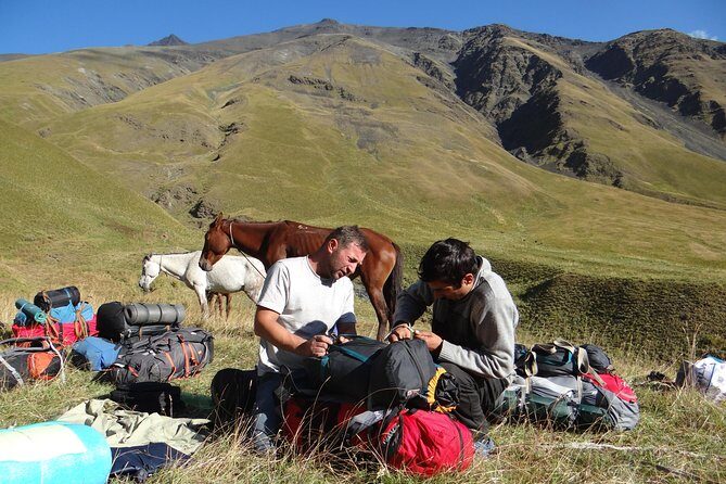 7-day hiking expedition to Tusheti through the Atsunta pass - Key Points