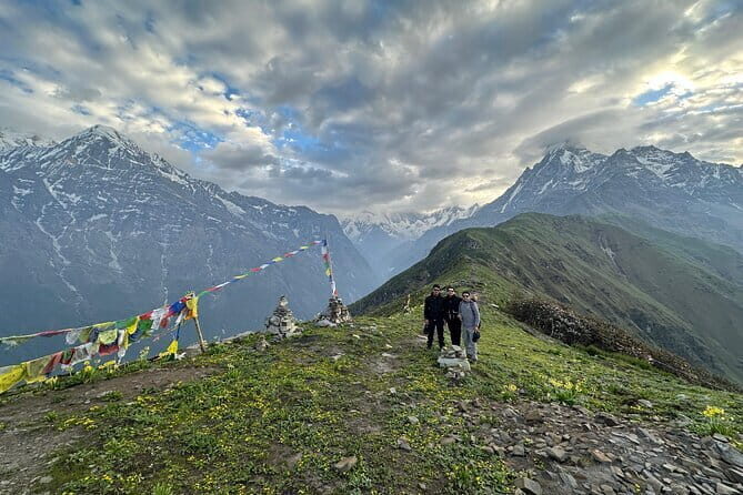 7 Day Mardi Himal Trek with Chitwan Jungle Safari Tour - The First Impression: Setting Off from Pokhara