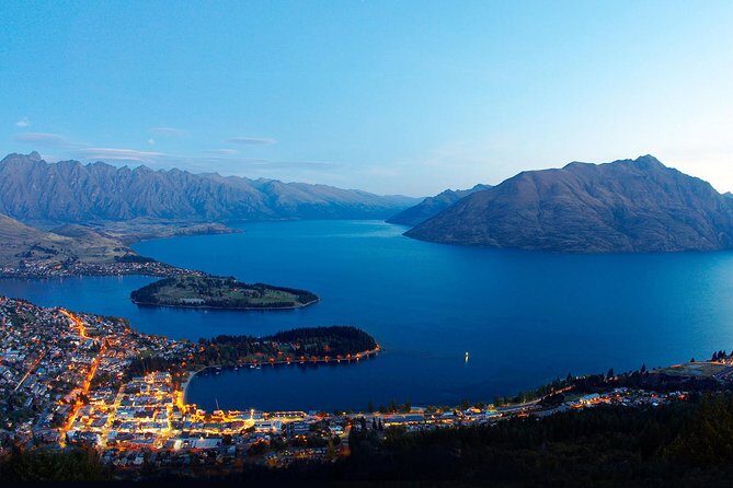 7 - Day North to South Island Grand Tour - Auckland to Queenstown - How the Tour Unfolds: A Day-by-Day Breakdown