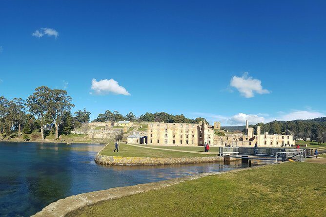 7-Day Super Value Tour of Tasmania: Explore Tasmania's West and East Coasts - Frequently Asked Questions