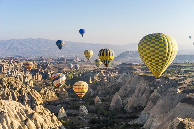 7 Day Tour of the Contrasting Faces of Turkey - Busy Istanbul to Natural Cappadocia - Discovering Istanbul: A City of Layers