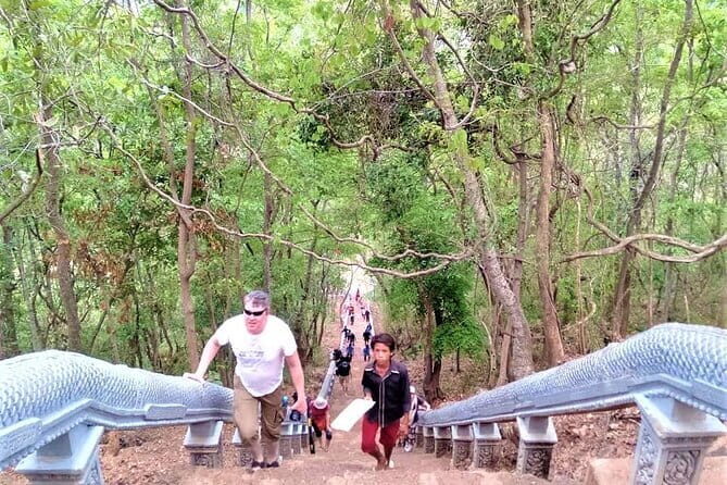 7 Days Cambodia Tour Round Trip for Siem Reap and Battambang - An Overview: What Makes This Tour Stand Out