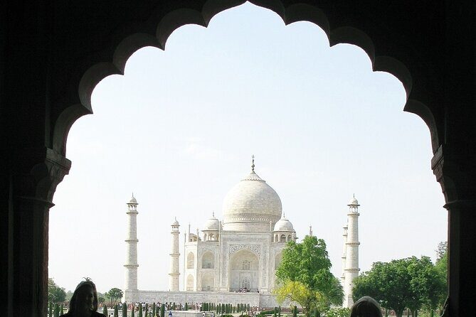 7 Days India Tour from New York including Visa and flight - Jaipur: The Pink City and Royal Residences
