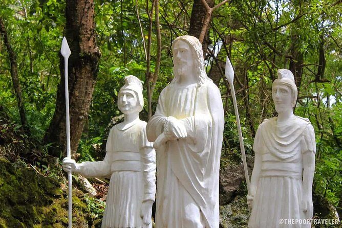 7 Days private tour in Philippines: Bohol-Camiguin - Key Points