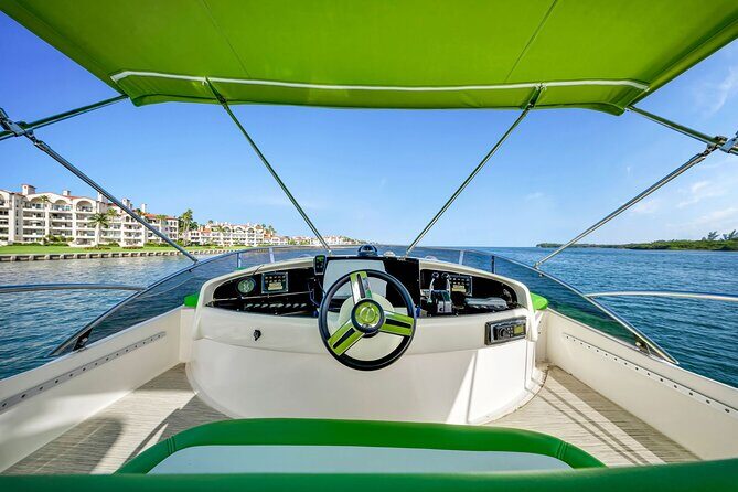 70ft 1 Hour FREE | Miami Yacht Rental | 3 to 6 Hours | 13 People - Who Will Love This Experience?