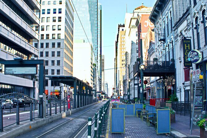 75 Min Best of Houston tour Small-Group - Who Will Enjoy This Tour?